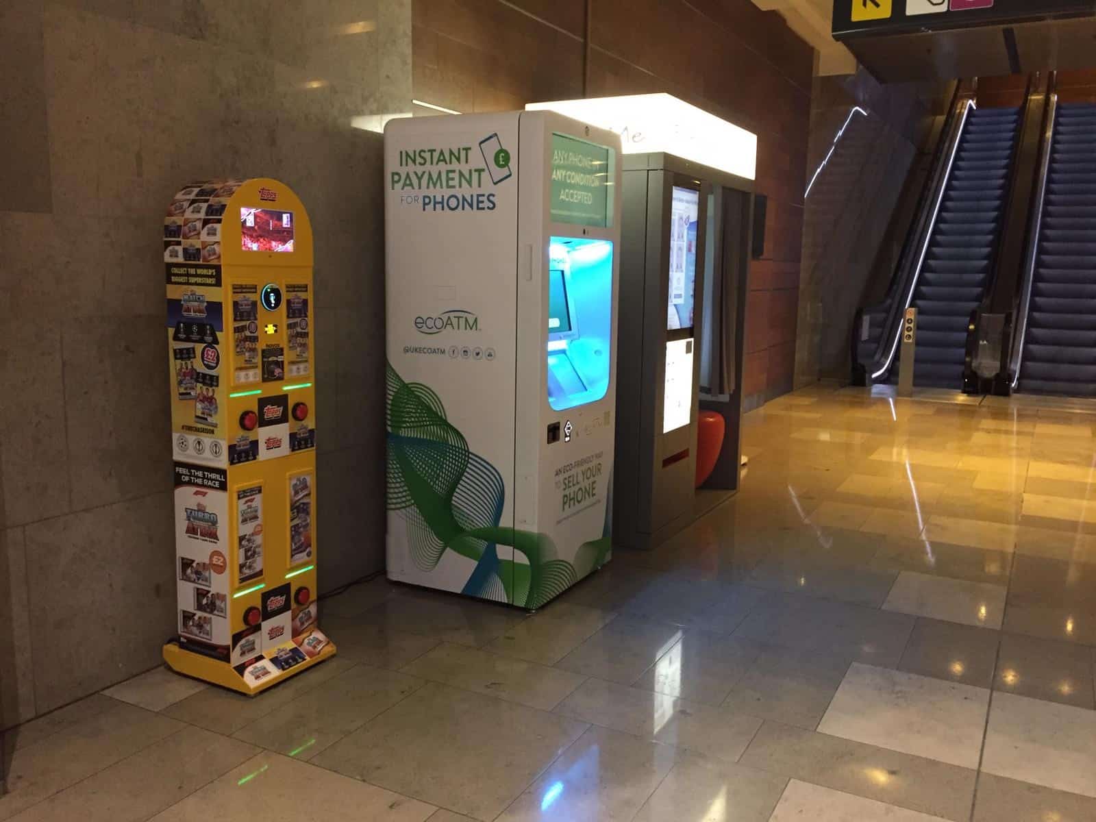 Trading Card Tower – 4 Head Full Credit / Debit Card & 4G Mobile Device ...